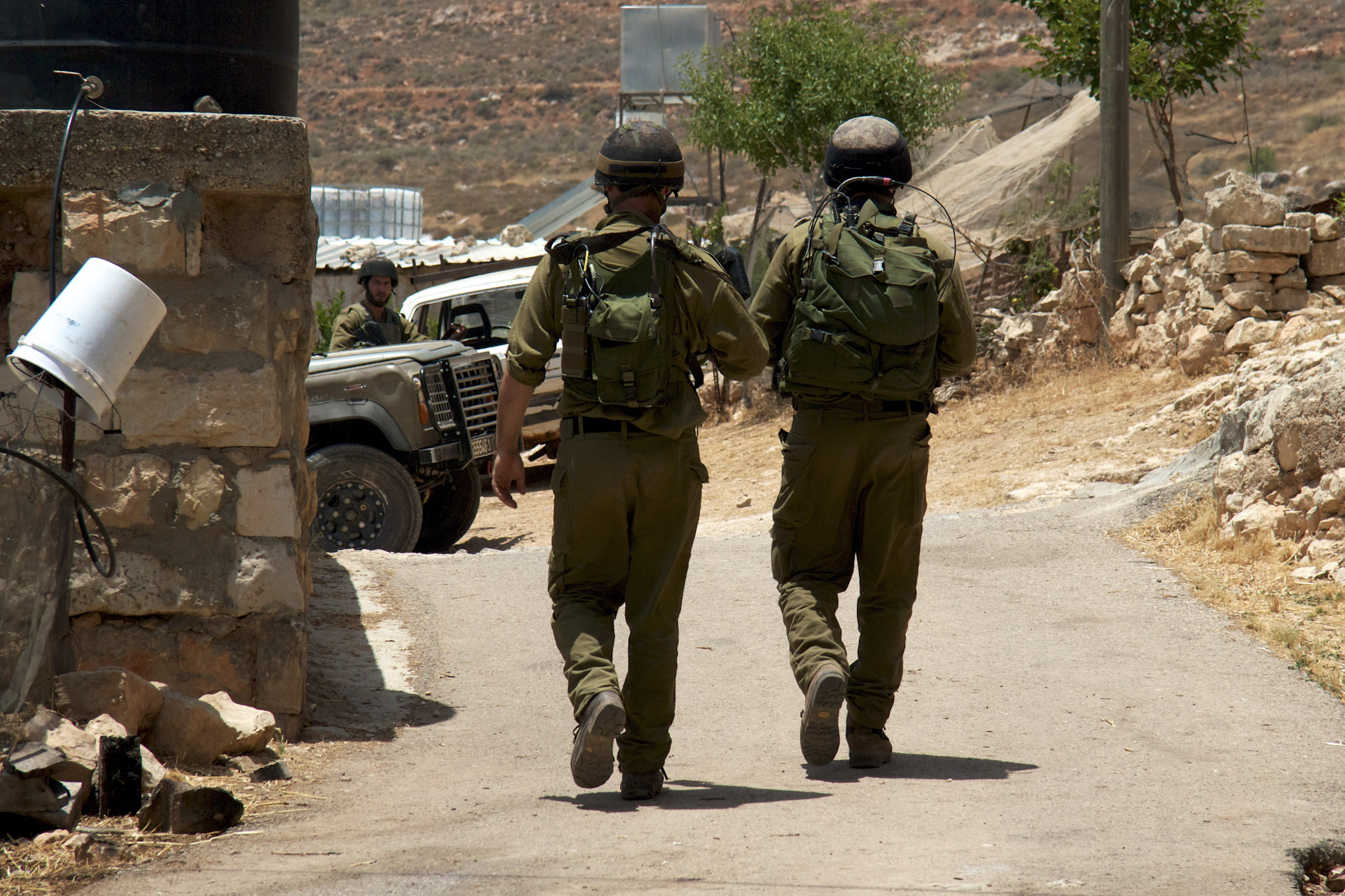 Life under military occupation - Eyewitness Stories from Palestine and ...